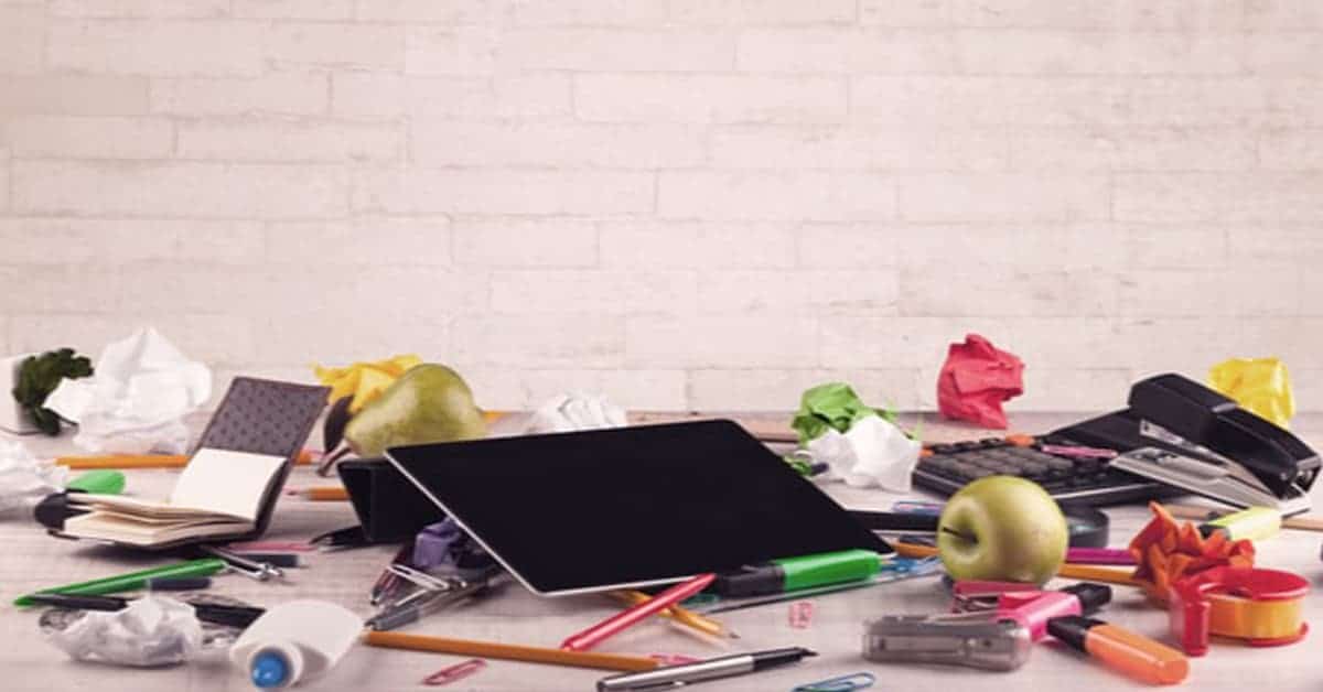 20 Signs To Identify that You are Becoming a Hoarder!